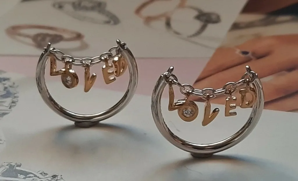54 56 pandora LOVED